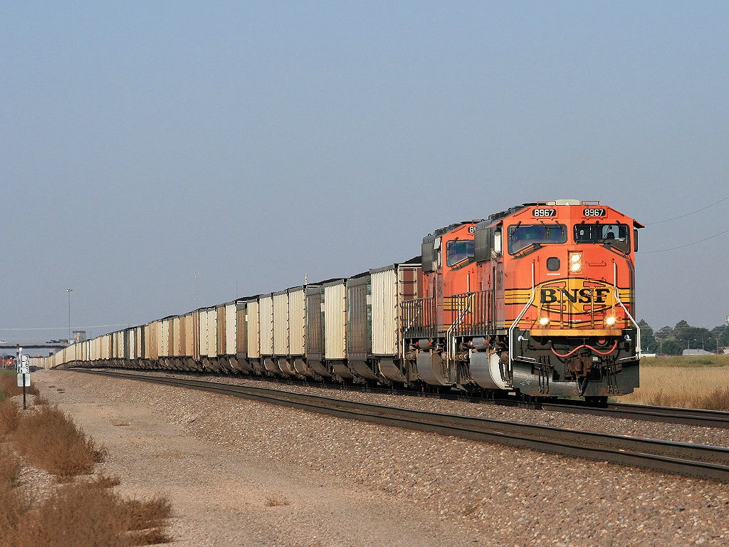 BNSF 8967